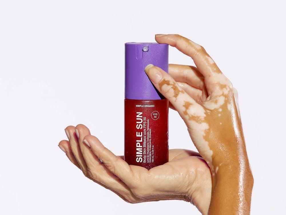 Body Skin Fluido Bifásico FPS 50 - cuidado diário para o seu corpo | Simple Organic